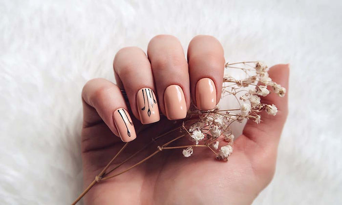 Fake Nails in Islam | Are they Permissible for Muslim Women?