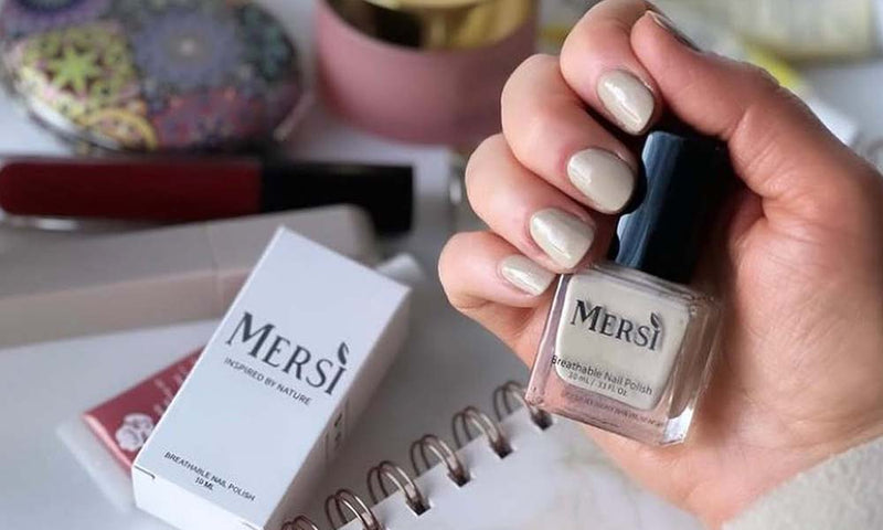 Why Does My Nail Polish Peel Off?